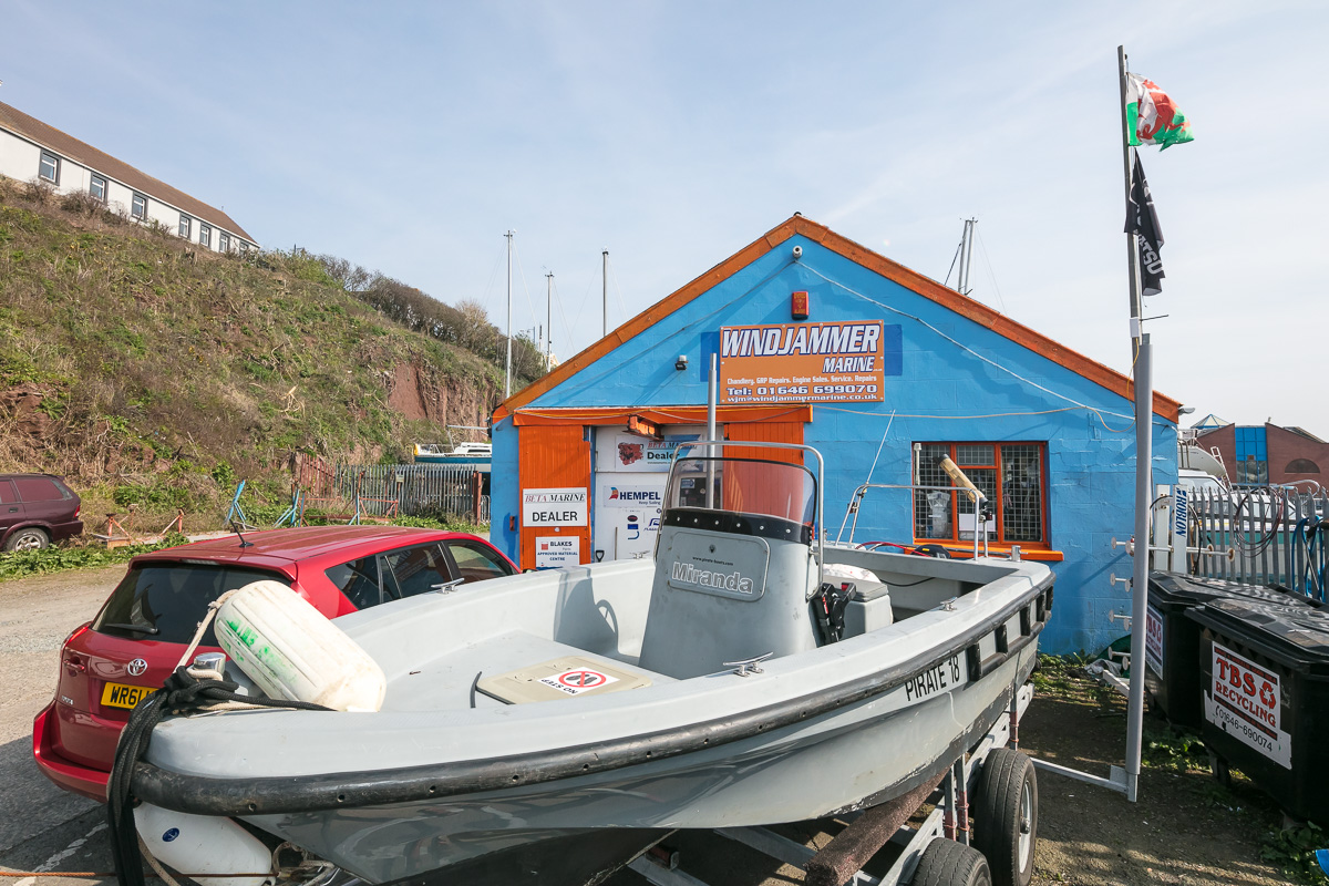 Windjammer Marine - Engineers, Boat Repairers, Chandlers